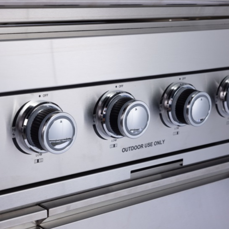 Gusto 6-burner built-in gas grill head